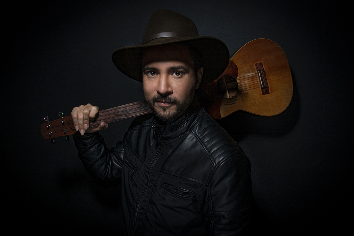 Edward Ramírez - Intérprete del cuatro venezolano y productor musical.